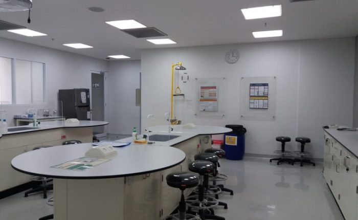 Bio-Microbiology Lab - Universitas Prasetiya Mulya
